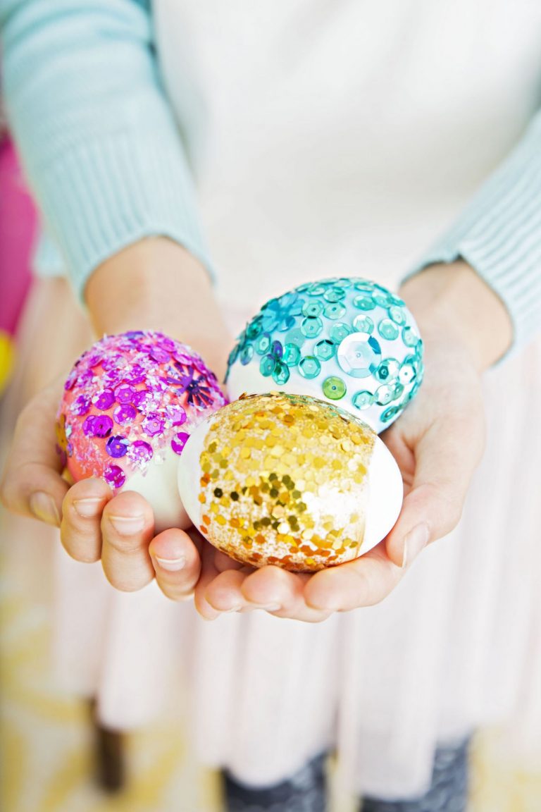 17 DIY Sequin Crafts Ideas Anyone Can Do